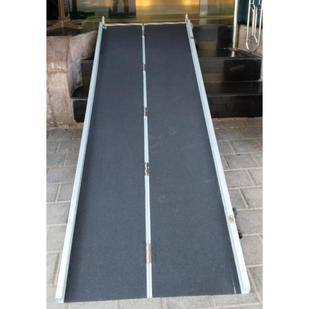 Horizontal Fold Ramp - WheelchairMART